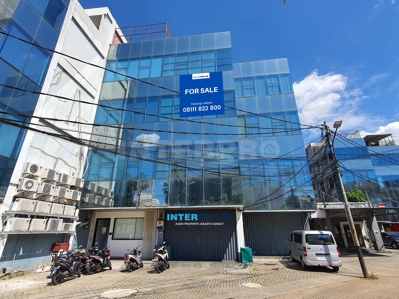 Ruko Graha Arteri cocok dijadikan Ruko Perkantoran.