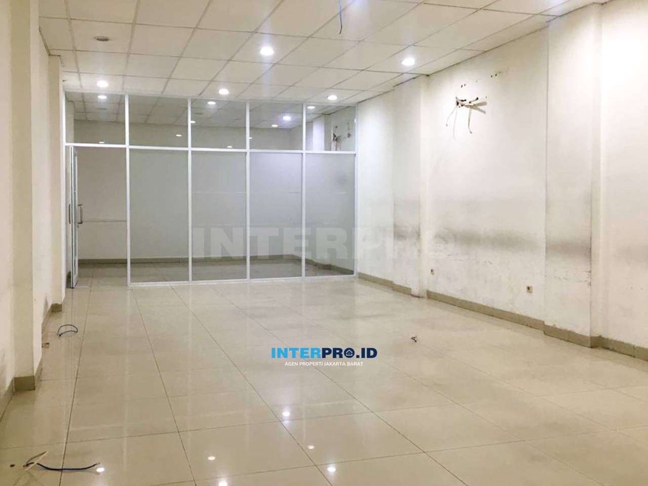 Ruko Graha Arteri cocok dijadikan Ruko Perkantoran.