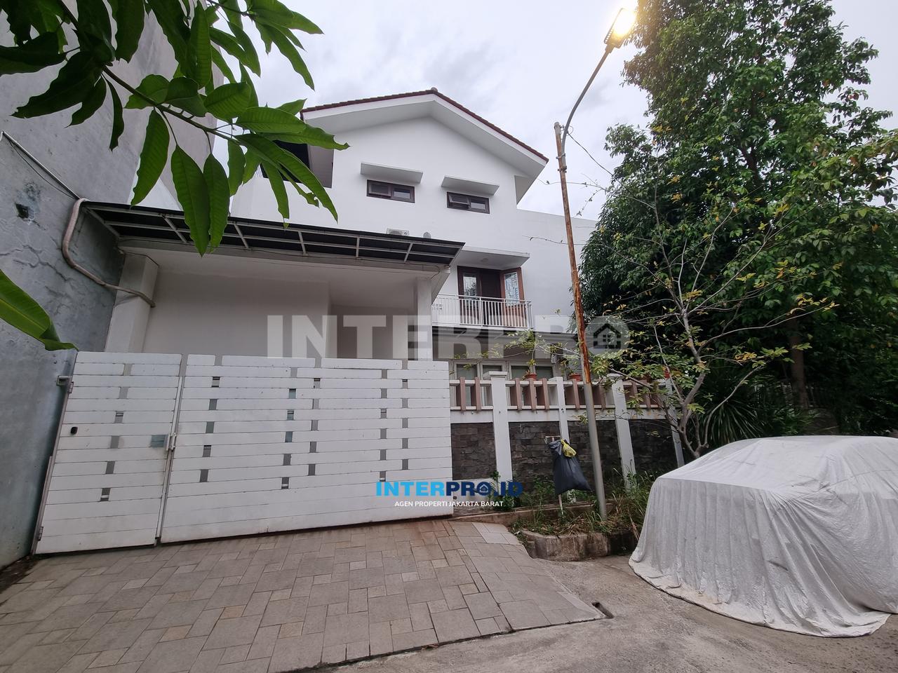 Rumah Hook | Interpro Properti | Agen Properti Permata Buana