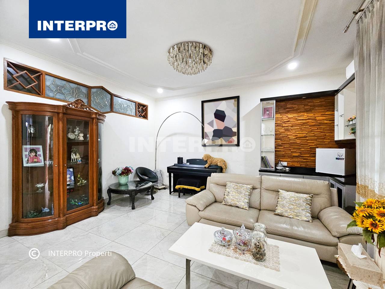Rumah Mewah Hook dijual Taman Alfa Indah | Interpro Properti