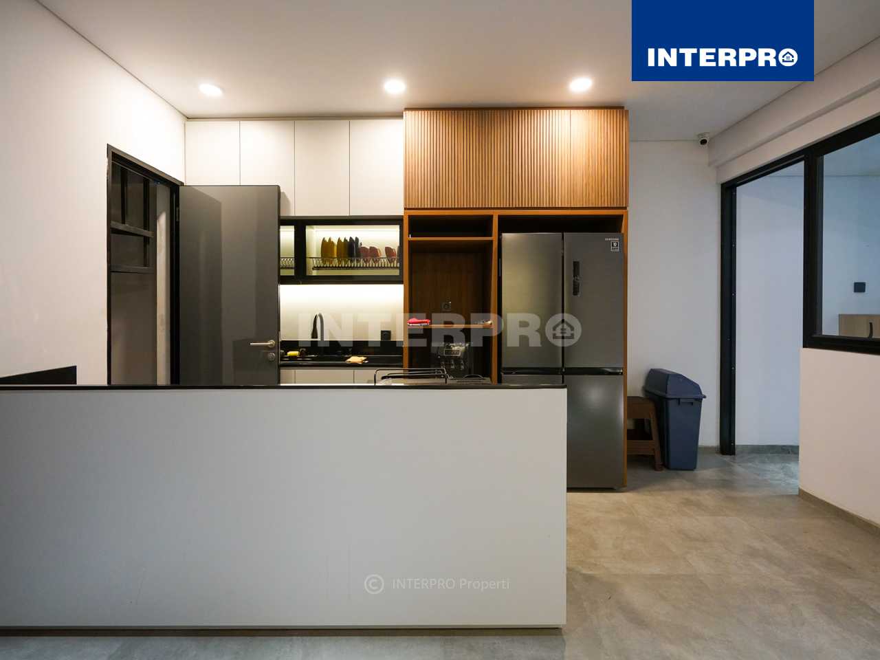 Rumah Baru Mewah Puri Indah Dijual - 4 Lantai - 240m2