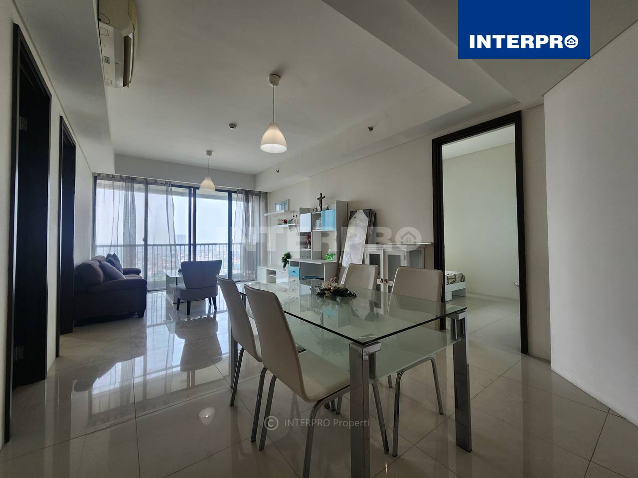 Apartemen Lippo St Moritz Disewakan Tower Royal 2 BR